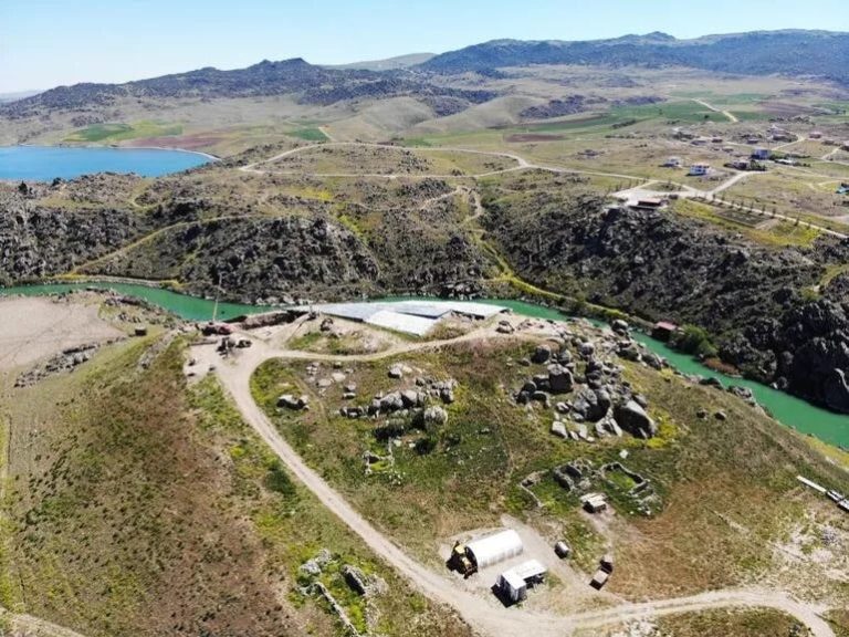 A 3,300-year-old tablet found at Büklükale from Hittite Empire ...