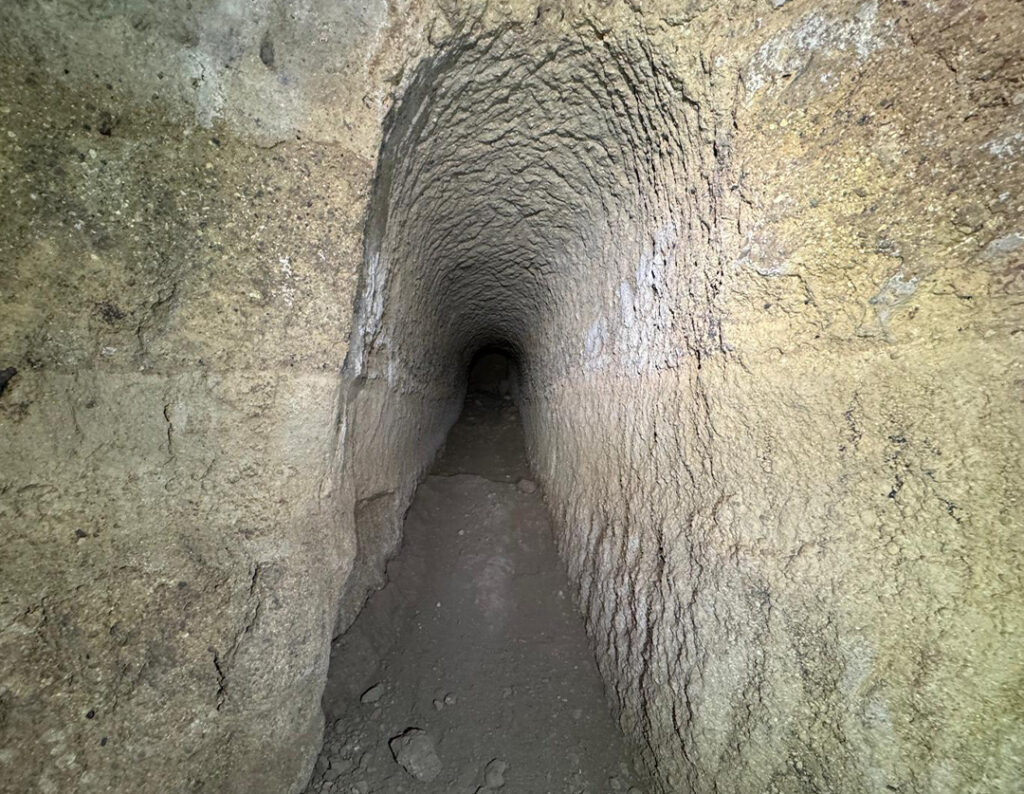 Mapped for the First Time: The Hidden Underground Tunnels of Veio, the ...