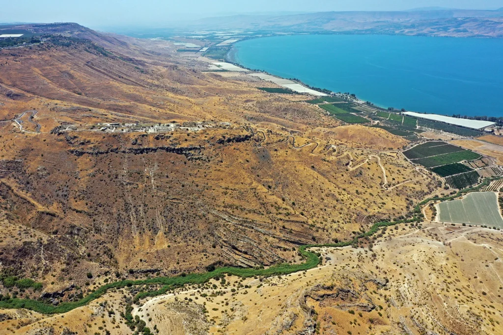 1,600-Year-Old Elderly Care Home Discovered in Ancient City of Hippos ...