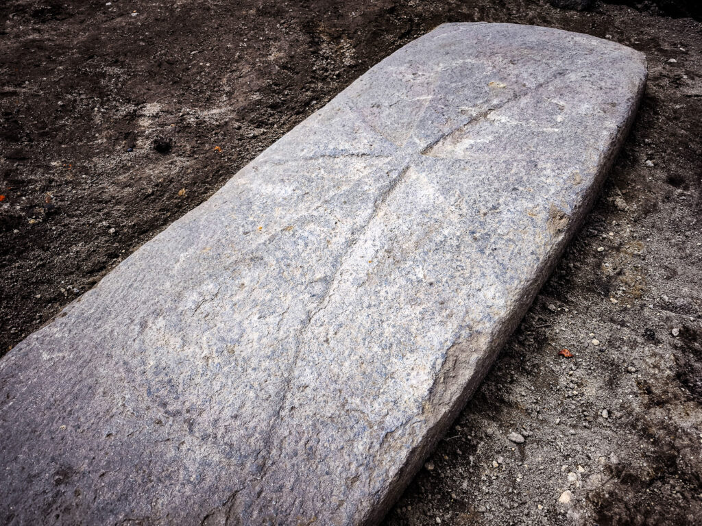13th-Century Tombstone Found Beneath Gdańsk Ice Cream Parlor Deepens ...